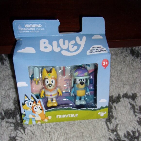 bbc studios | Toys | Bluey Fairytale Chilli Bandit Cosplay 2 Pack ...